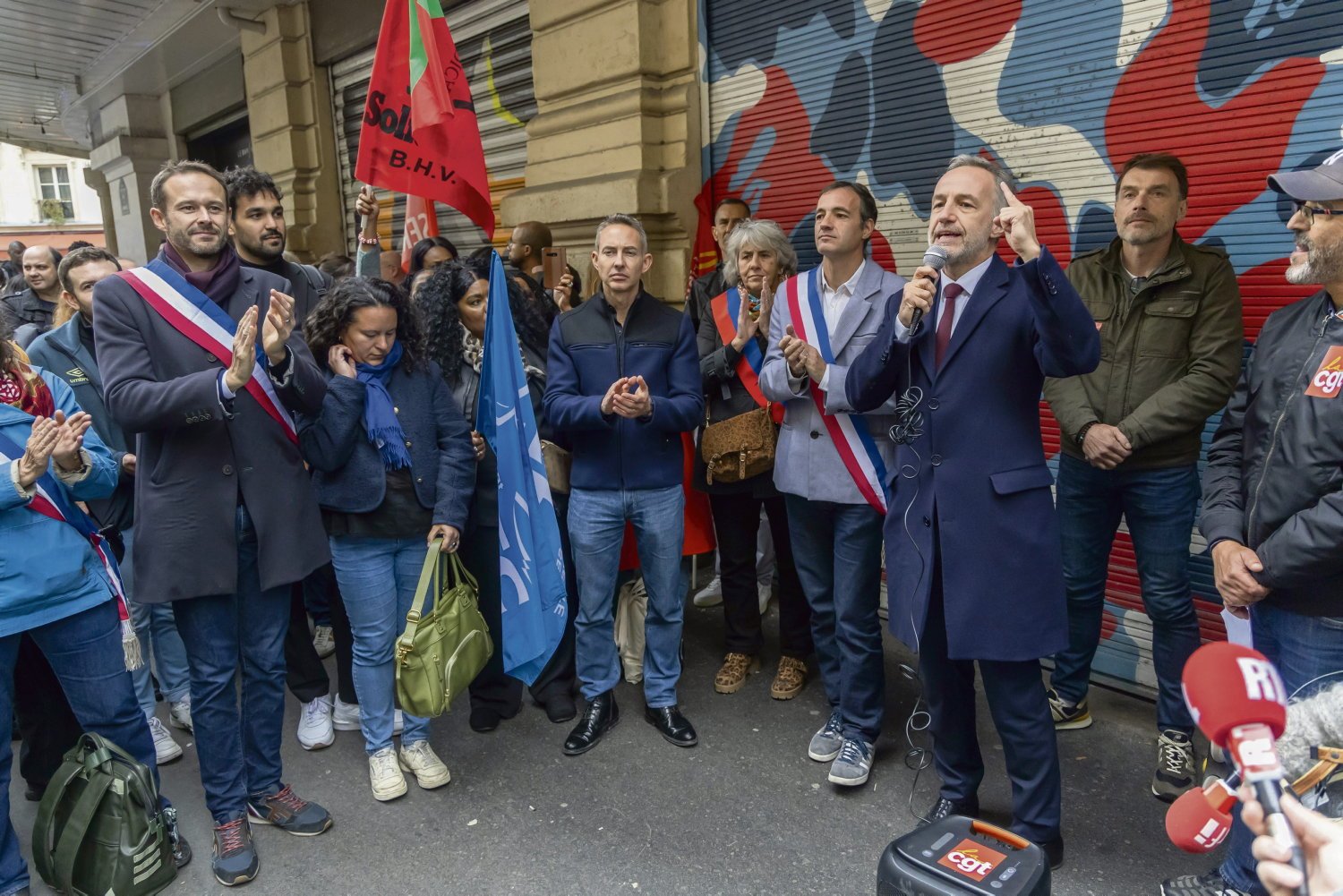 Pemilihan kota 2026: bagaimana kaum kiri di Paris bersiap menghadapi ...